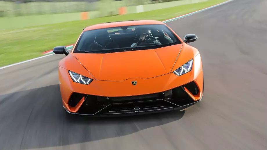 Peb nias Lamborghini Huracan ua yeeb yam nyob rau hauv lem ntawm Imola 1004_18