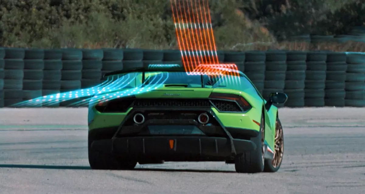 Timakanikiza a Lamborghini Haaracan Faante m'matembenukidwe a imola 1004_29