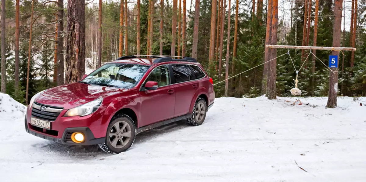 Etsimme totuutta Subaru Outback 2014 Mallivuoden Crossover 10187_10