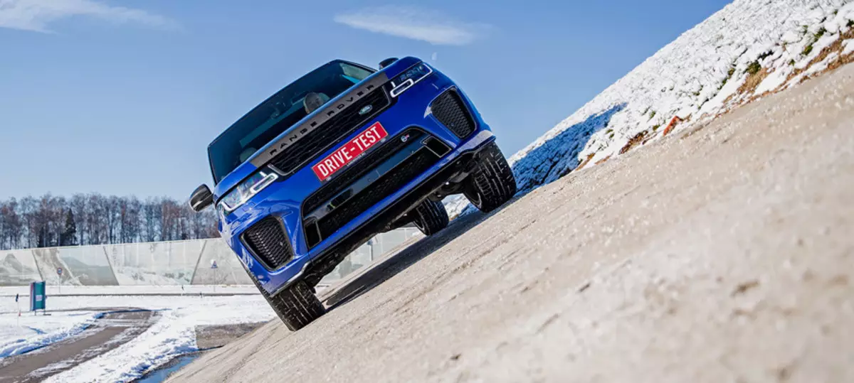 Isbarbar dhig Mercdes-Amg G 63 iyo Range Rover Sport Svr