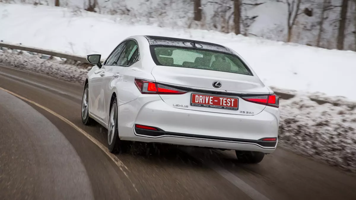 Холбоотой Sedan Lexus es 250-тай холбоотой седо-тэй үнэлгээ хийх өргөдөл гаргах 1056_3