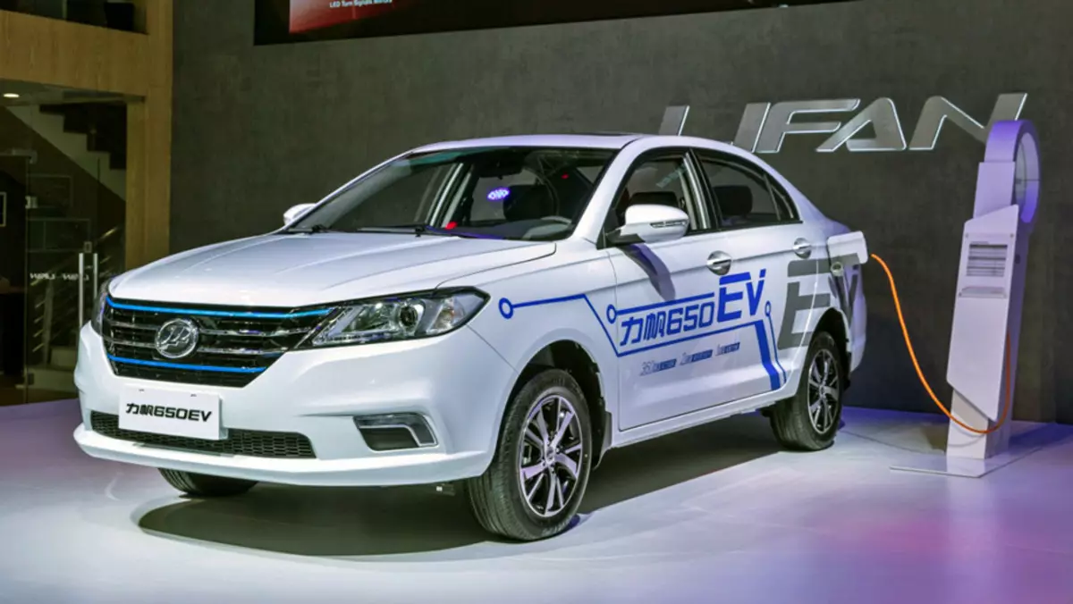 Group Geely- ը ուշադրություն դարձրեք Lifan Lifan ապրանքանիշի վրա