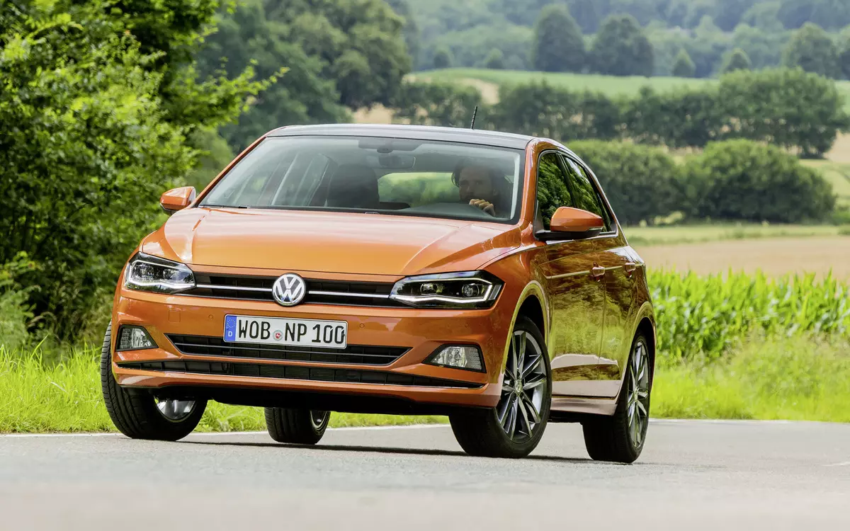 Datumet för premiären av den uppdaterade Hatch Volkswagen Polo har meddelats 10731_1