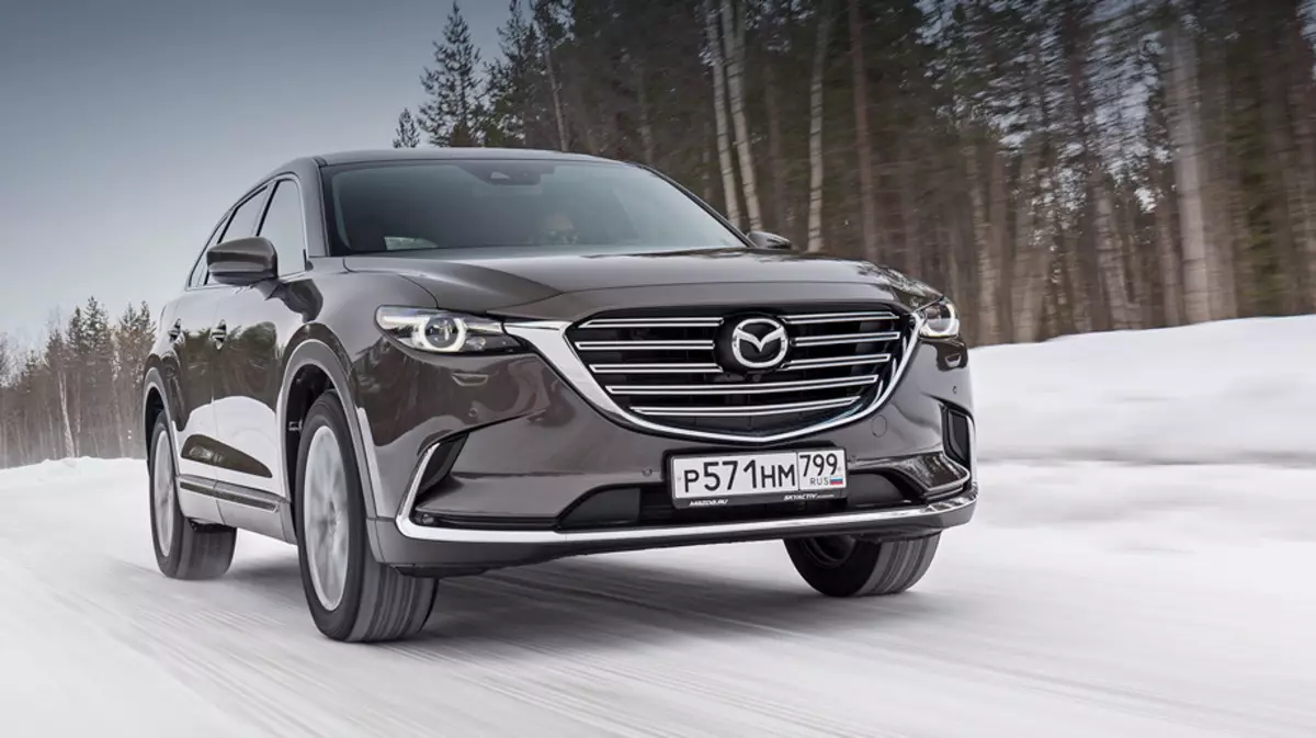 Mierzymy głębokość pośrednim wyrafinowania Crossovera Mazda CX-9 1118_4