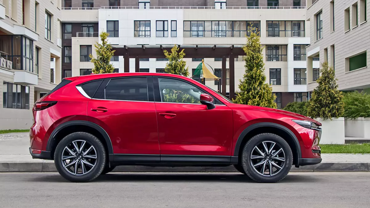 Turasangamo umusaraba Mazda CX-5 Uzamutsa Inyenyeri 1121_10