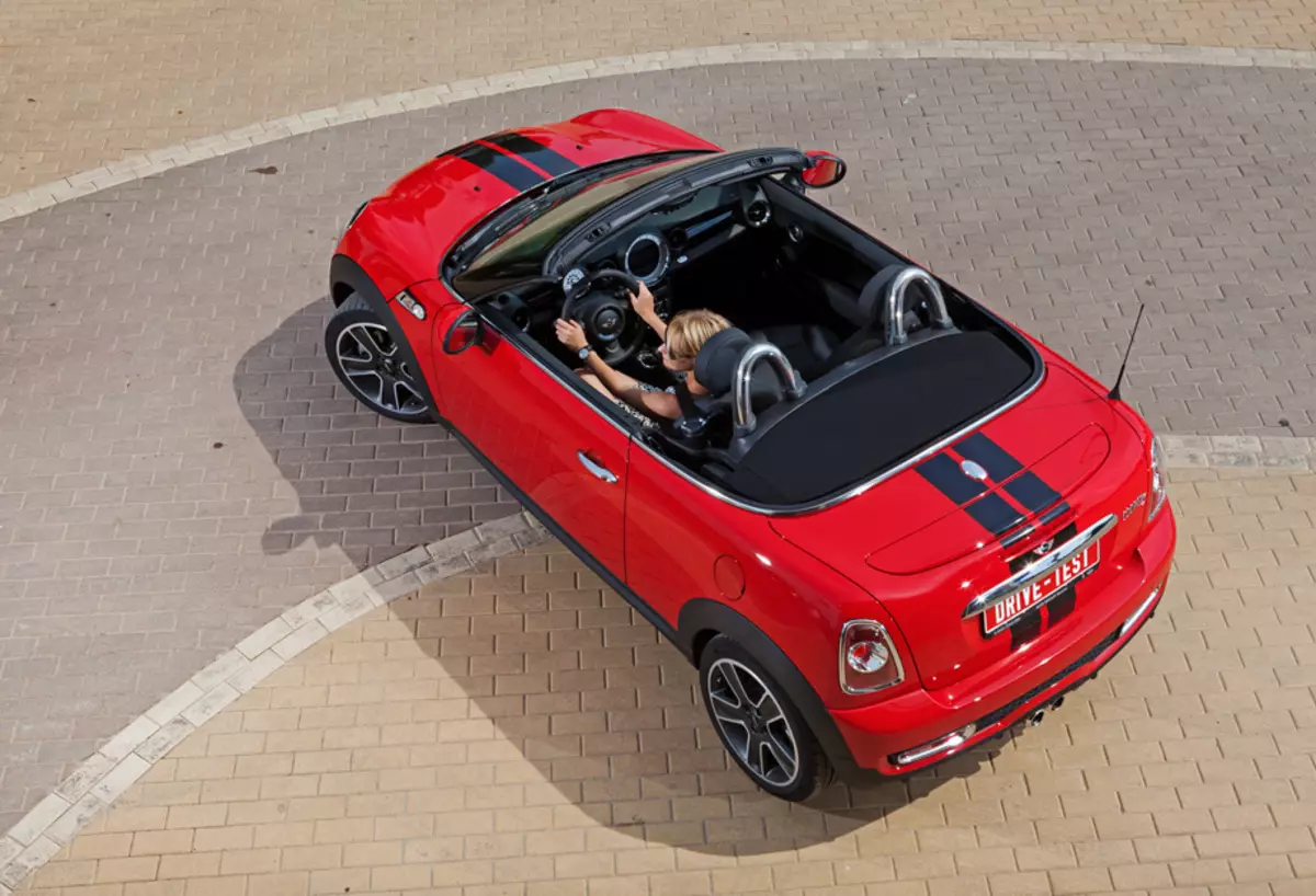 Da alma, agitamos em um roadster mini coopers de duas portas 1189_2