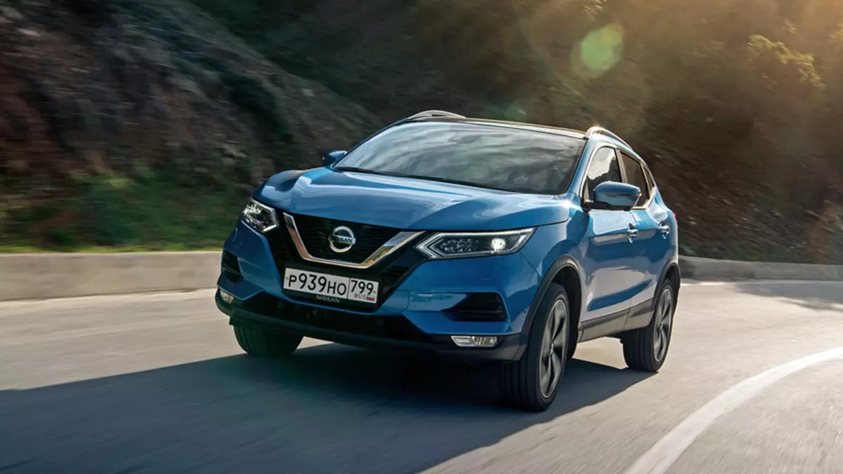 Aprobi la planitan ĝisdatigon de la Nissan Qashqai-interkruciĝo 1229_6