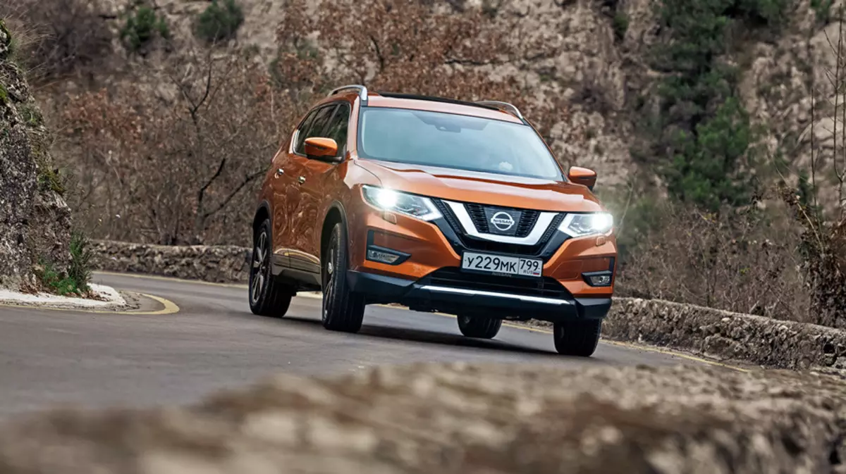 შეაგროვეთ მონაცემები განახლებული Nissan X-Trail პირველი მხრივ 1230_11