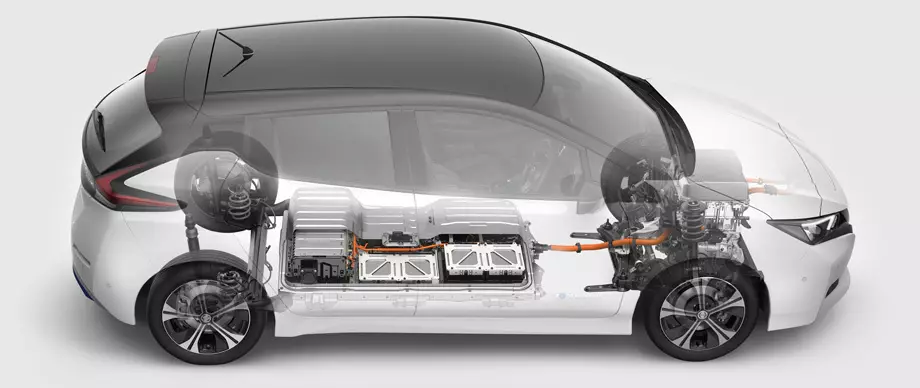 Pagdumala sa Nissan Leaf Electrocarrier nga adunay usa ka pedal 1231_14