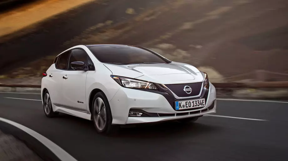 Pārvaldiet Nissan Leaf Electrucarrier ar vienu pedāli 1231_9