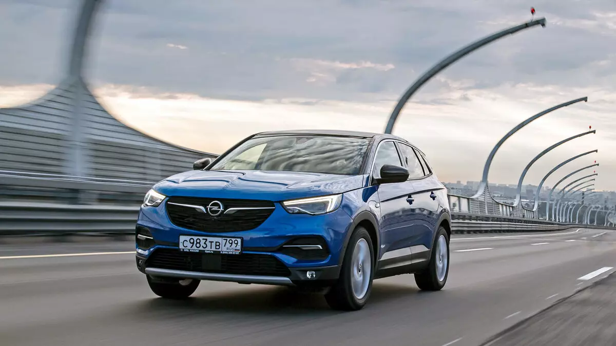 Aħna nemmnu fil-Ġermaniż kollu bil-crossover Opel Grandland X 1248_4