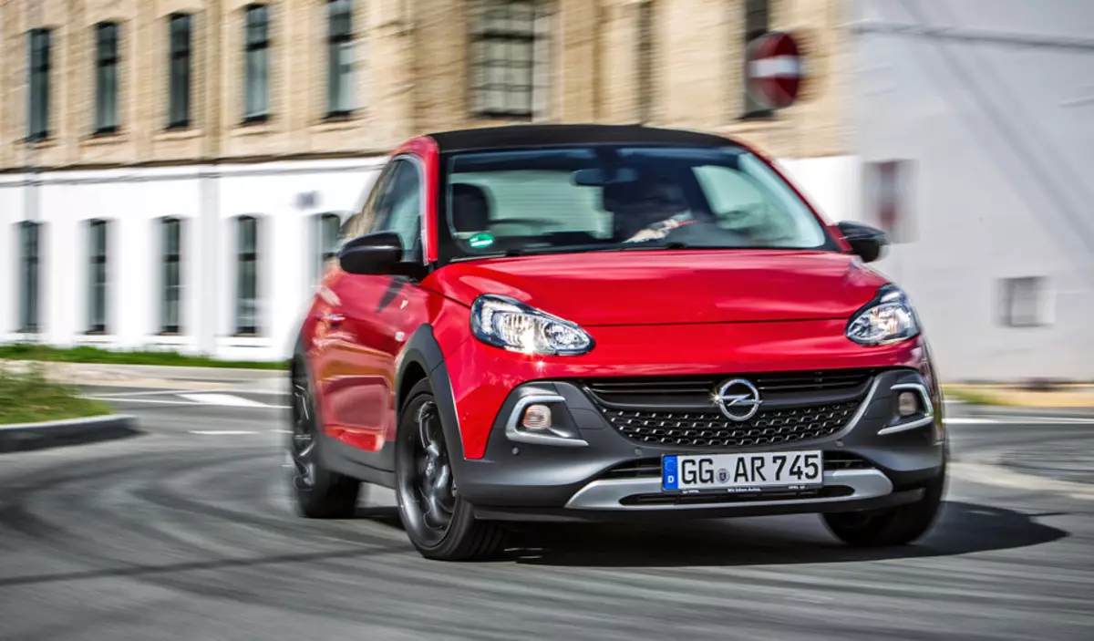 Se niegan a considerar el cruce de tres años Opel Adam Rocks 1250_7