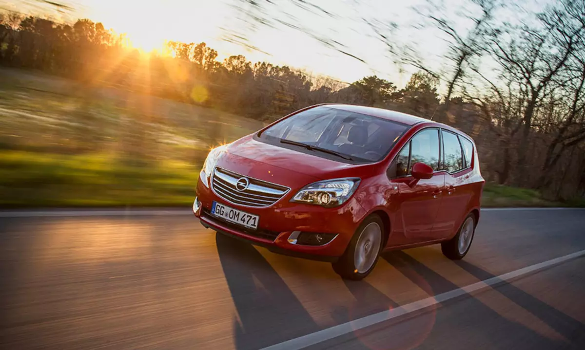 เราออกไปข้างนอกในผู้ที่มีการกระชับ Conconment Opel Meriva 1251_10