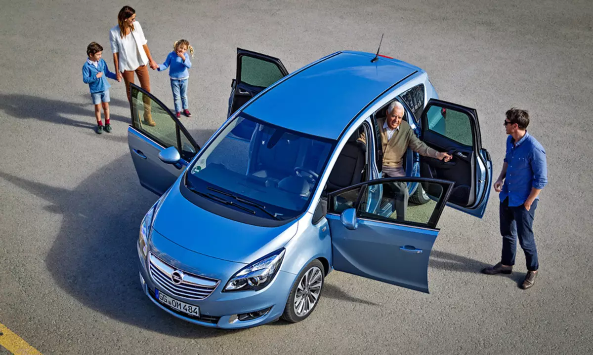 Chúng tôi đi chơi ở những người có sự đàng hoàng cập nhật Opel Meriva 1251_2