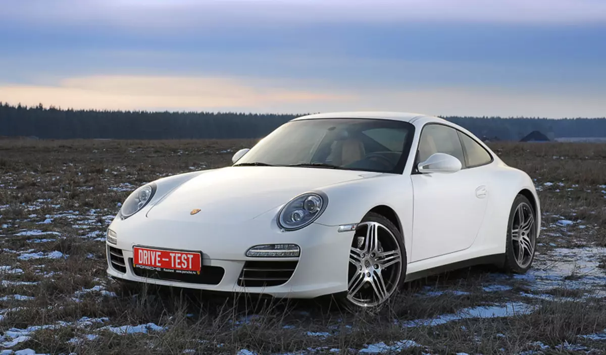 Rydym yn symud i ffwrdd o'r fformat er mwyn Porsche 911 Carrera S cyfres 992 1305_28