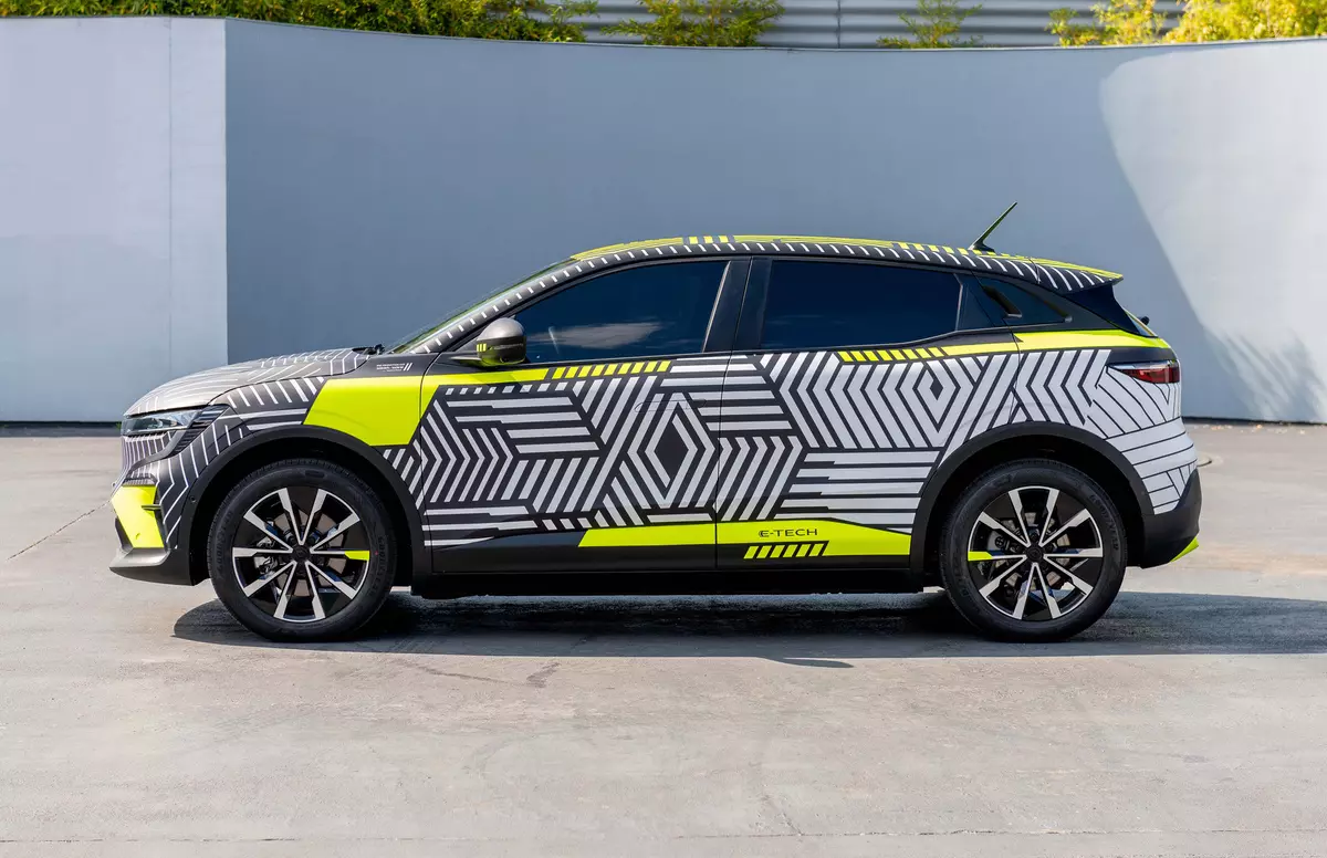 Renault yungutse bateri nshya na microelectronika.