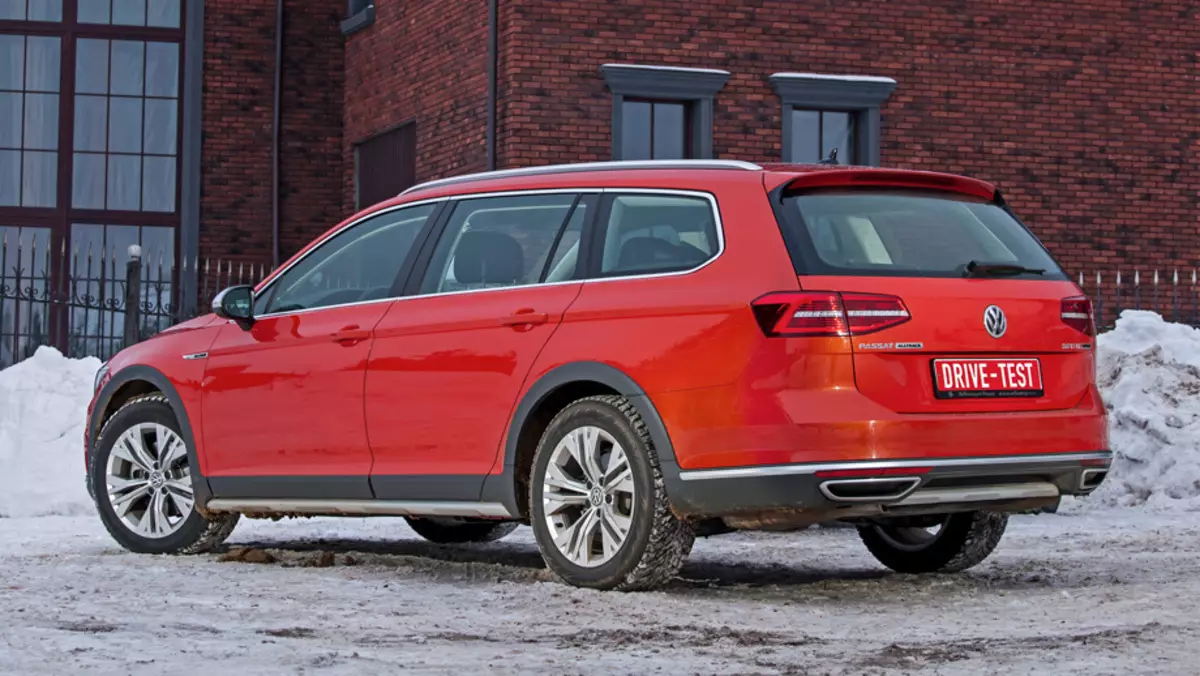 Re beha bophelo ba kabaru ho hanyetsoa ea VW Passat Alltrack Universal Universal 1388_16