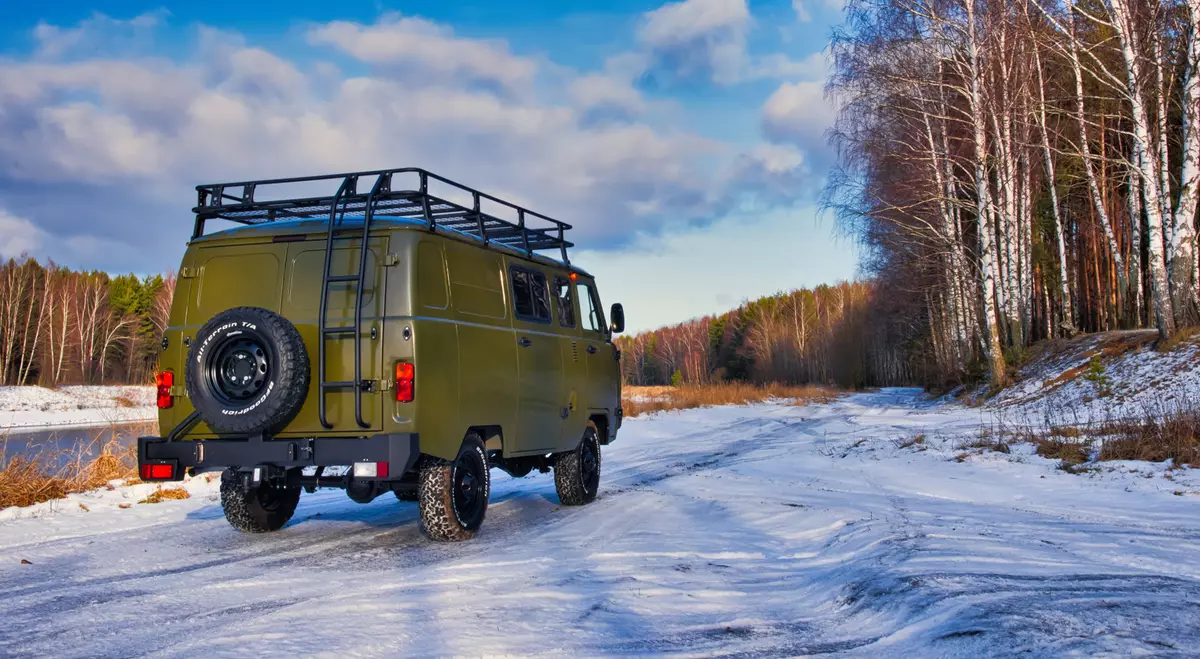 SUV UAZ "BUNAKA" هڪ تيز ورزن حاصل ڪيو