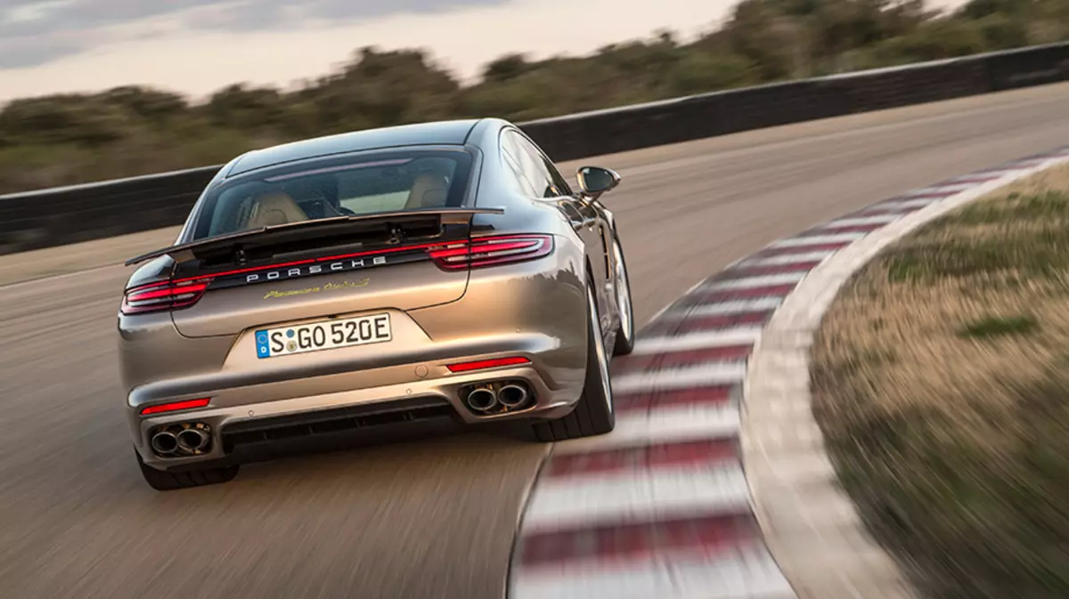 Re sheba The Hatchback Porcheback Presche Panamera Turbo s E-Hybrid 1529_15