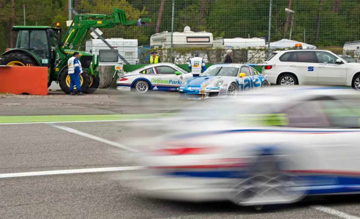 Tinitingnan namin ang labanan ng Audi, BMW at Mercedes sa DTM 1550_9