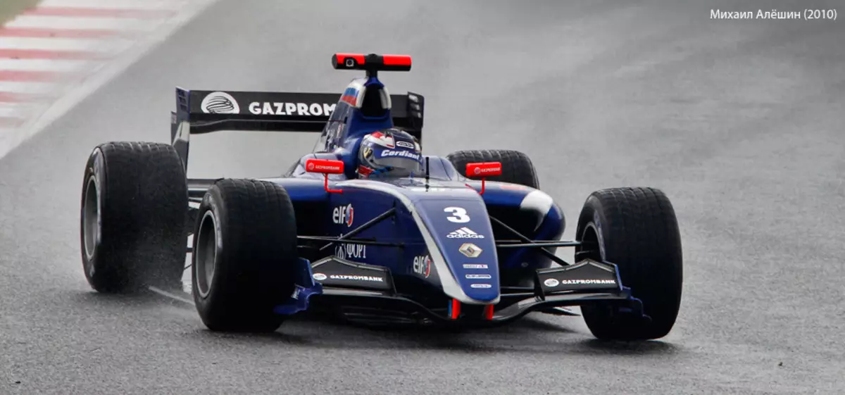 Conegueu la fórmula Renault a la carretera Spa Francorsham 1567_11