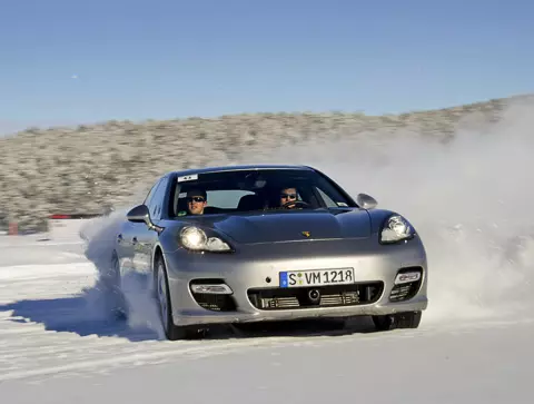 Wir scheiden das Feuer im Jenseits für Porsche Sportwagen 1579_16