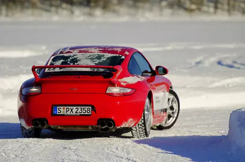 Me jaksamme tulipalon Porsche-urheiluautojen jälkeisessä elämässä 1579_17