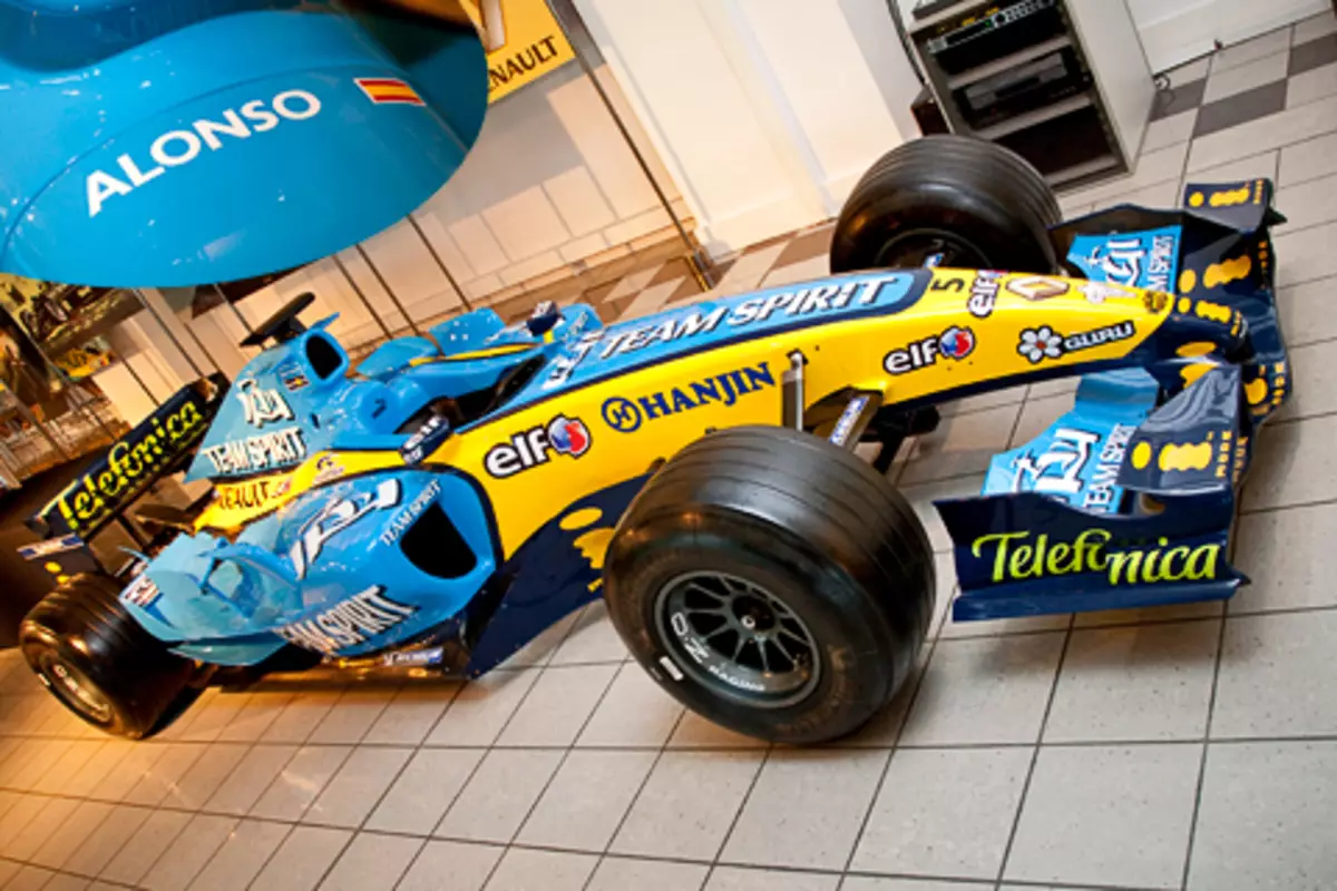 Kunst! Kif Żomm Imnieħer fit-Tim tar-Riħ Renault F1 1594_23