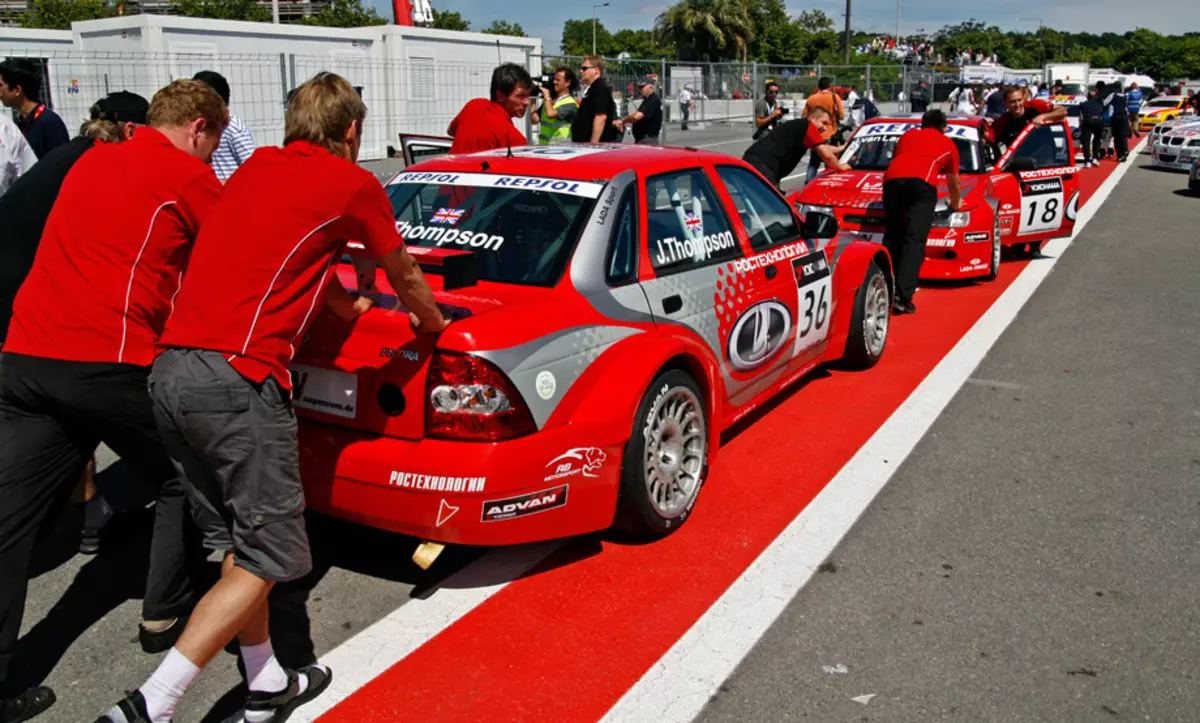 Kunst! Ons sien hoe Lada woon in die WTCC Championship 1601_20