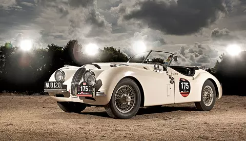 Kunst! XK Roadster - Chwaraeon Cyntaf Jaguar Modern 1602_3