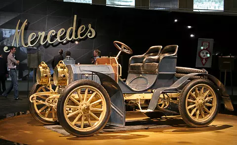 Kunst! Co je zajímavé pro nové muzeum Mercedes-Benz 1612_5