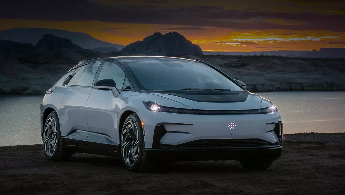 Холдынг Geely пачаў супрацоўнічаць з фірмай Faraday Future