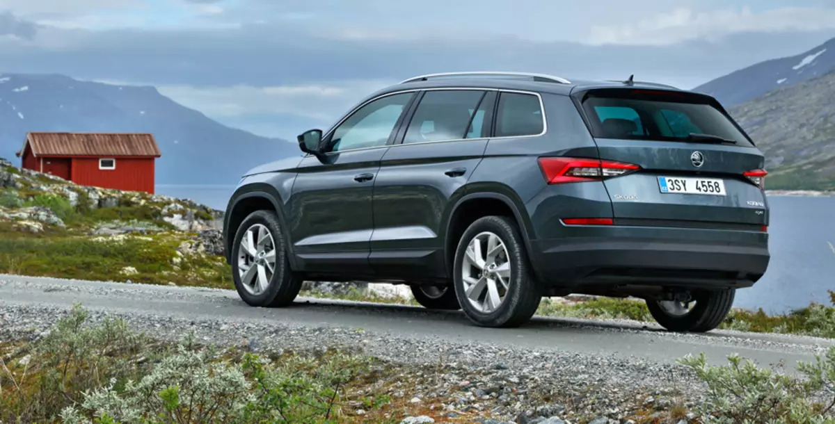 Skoda Kodiaq Crossover- ը Ռուսաստան կժամանի բենզալցի շարժիչներով 18631_1