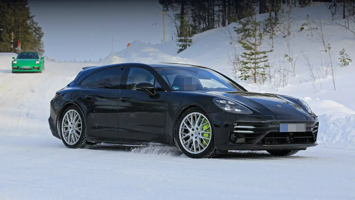 Panamera Sport Turismo je omogućilo pogledati novu odjeću