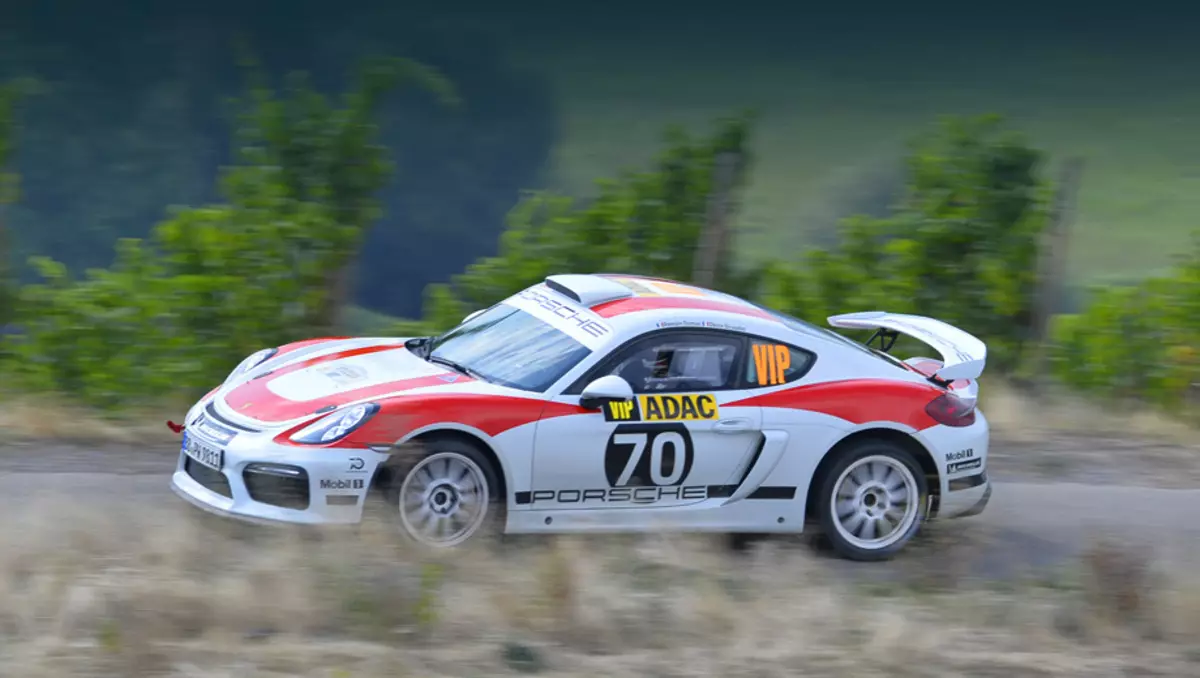 Konsep Porsche Kayman GT4 Clubsport Rally diliwatan ujian