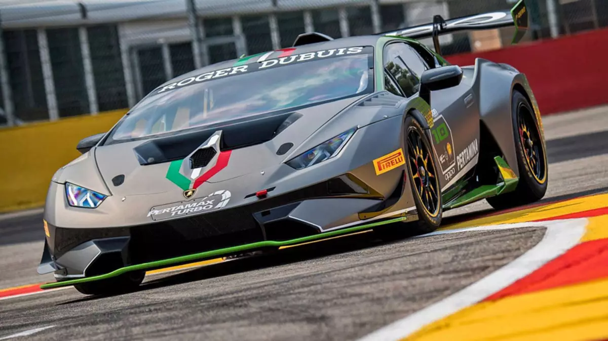 Lamborghini vakapemberera zuva rekurangarira kweiyo Super Trofoo Series