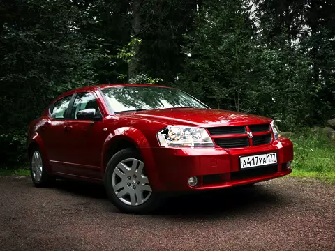 Naon sih pikasieuneun Dodge Avenger? 2208_8