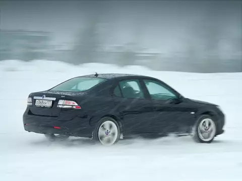 最新のSaab 9-3を冬の冬の便 2374_4