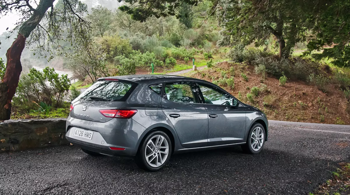 מסכים כי המושב ליאון hatchback הוא לא אותו דבר