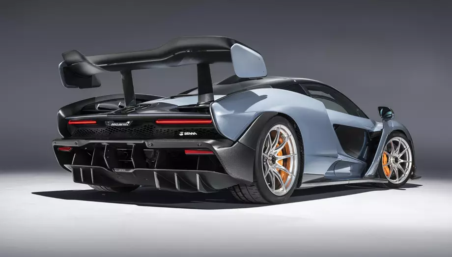 Pemaju terkejut oleh Parameter McLaren Senna Coupe 2476_1