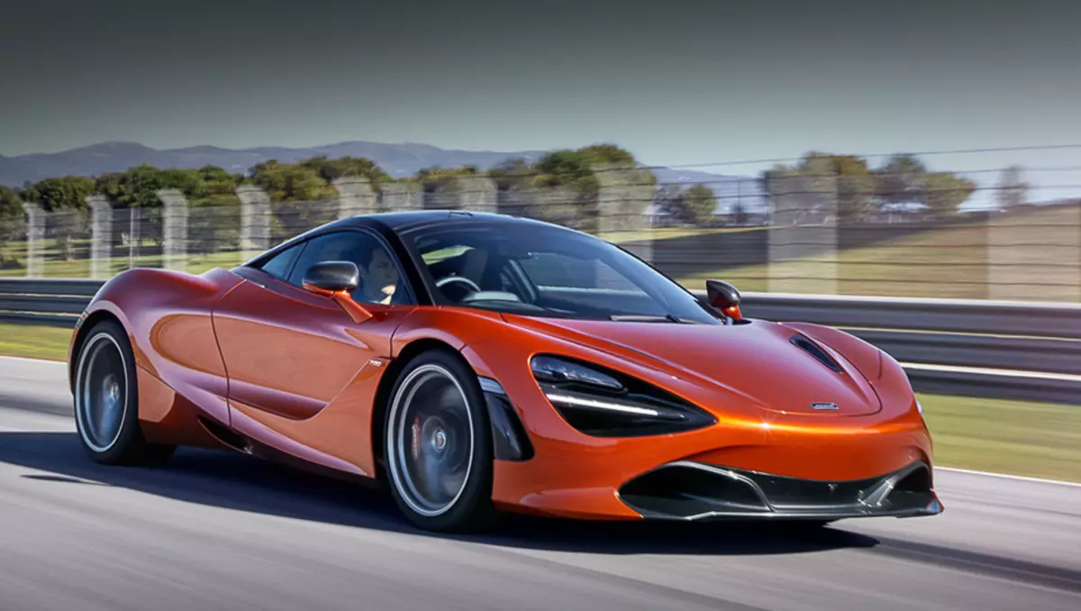 Coupe McLaren 720 មានការភ្ញាក់ផ្អើលដោយគំនិតមិនធម្មតា