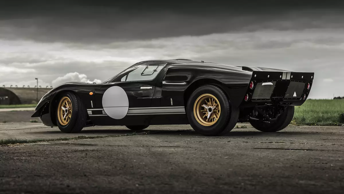 Everrati superformance GT40 turned the legend to the electrocar