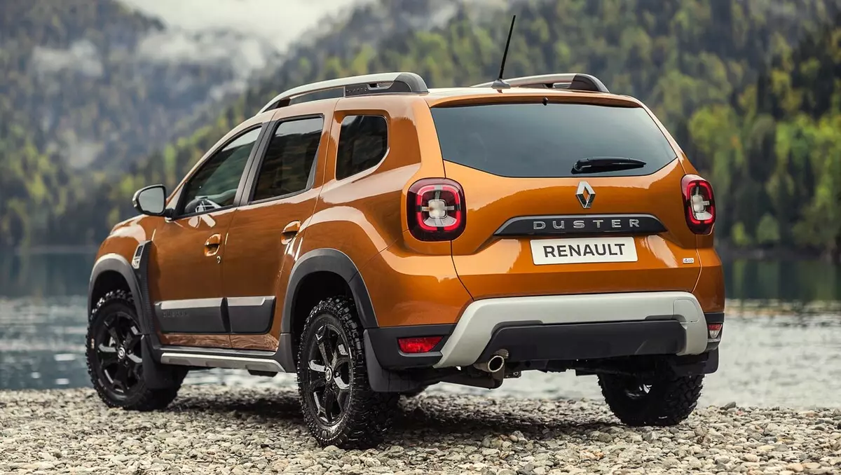 አዲስ Renault Duster መንገዱን ሄደ, እና ቅስት Kaptyura