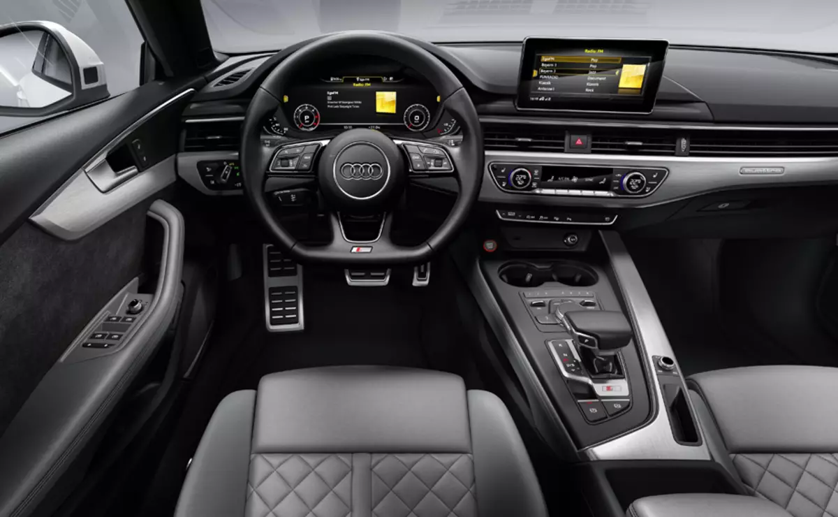 Audi S5 ezinụlọ na Europe gbanwere gaa na Deel Injin 2749_2