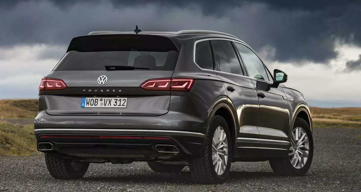 Volkswagen Touareg Pautch Pari Iwadii Gbave Pẹlu Diesel V8