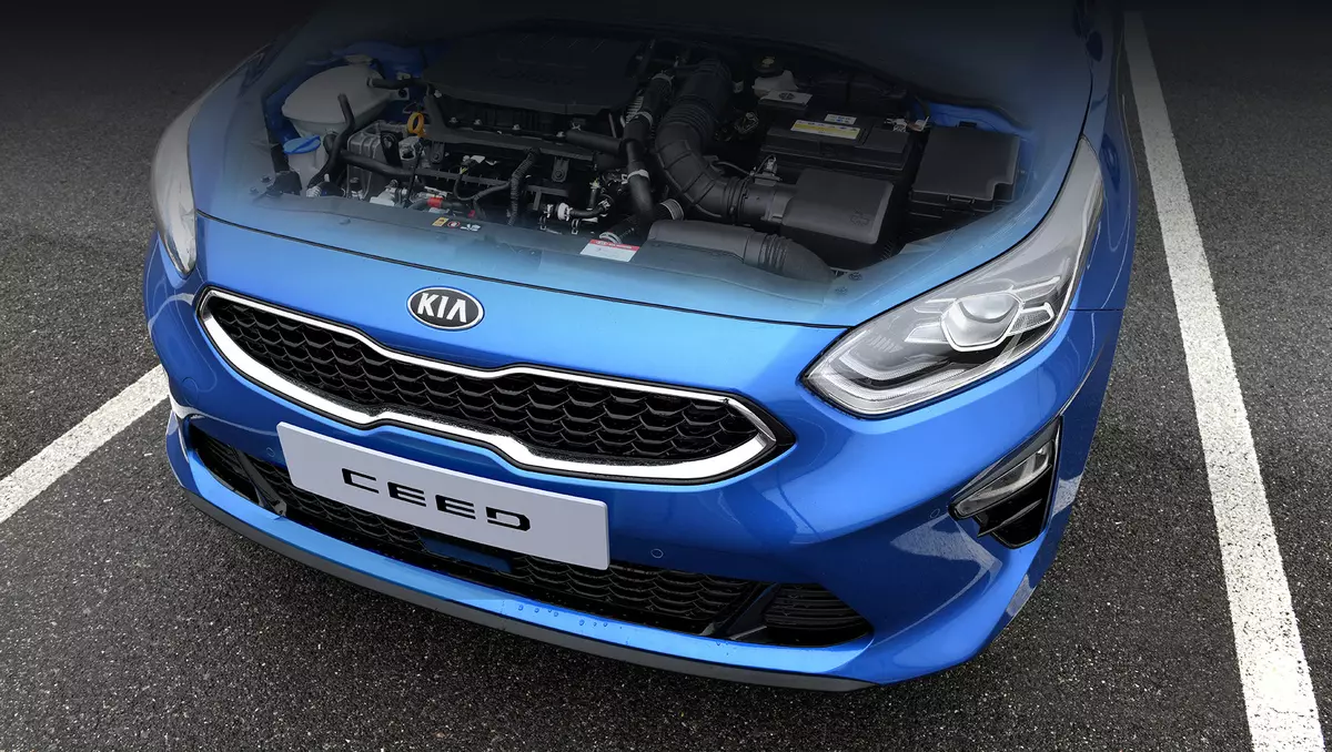 Europäische Kia Ceed ist von neuen Kraftwerken zusammengebrochen