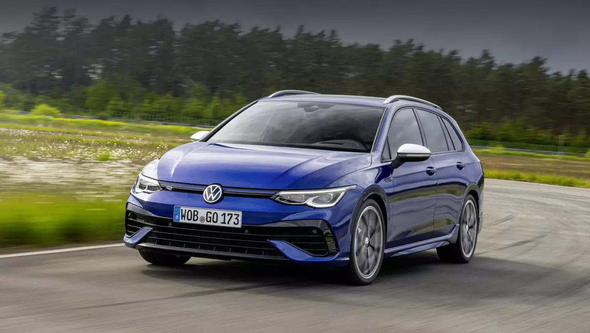 "Volkswagen Golf R" variantas vadinamas Nürburgring ir kelionės