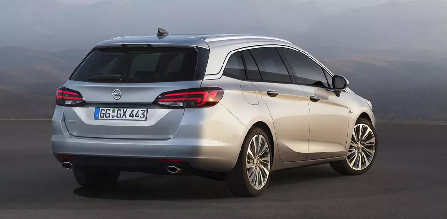 Wagon Astra Sports Tourer- ը դարձել է ավելի հեշտ եւ սպորտ 3040_1