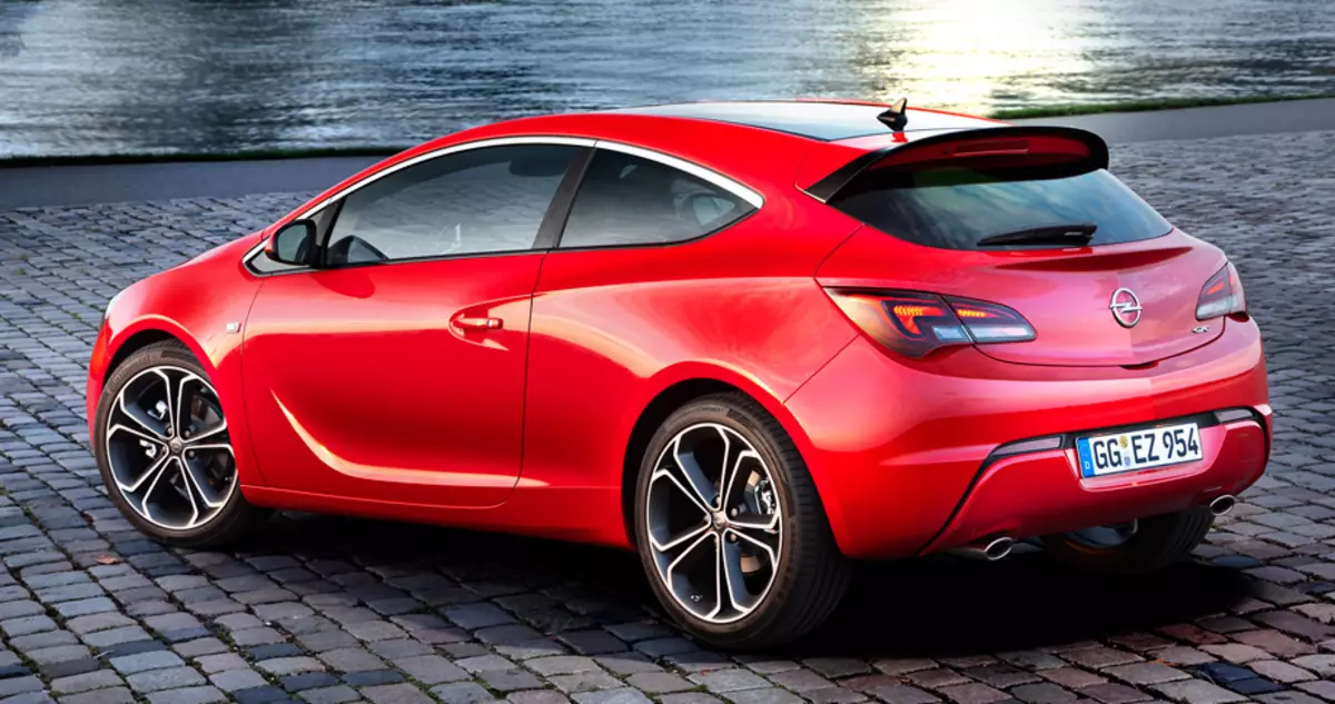 OPEL ASTRA RODINA POTREBUJÚCEHO POTREBUJÚCEHO STRÁNKU