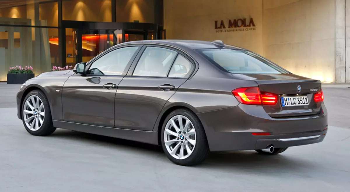 O a treia serie BMW sedan a primit noi versiuni 30714_1